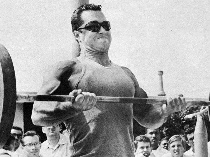 Galleries in alphabetical order by LAST name – Built Report